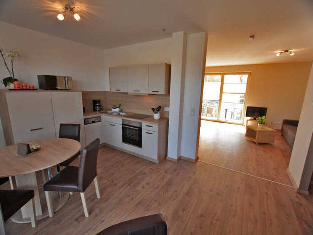 60 M² Ferienwohnung ∙ 1 Schlafzimmer ∙ 5 Gäste - Greifswald