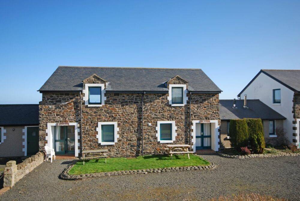Cottage ∙ 2 Bedrooms ∙ 4 Guests - Craster