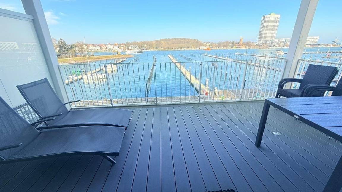 82 M² Appartement ∙ 2 Chambres ∙ 4 Personnes - Lübeck