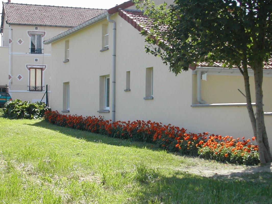 130 M² Gîte ∙ 3 Chambres ∙ 6 Personnes - Marne