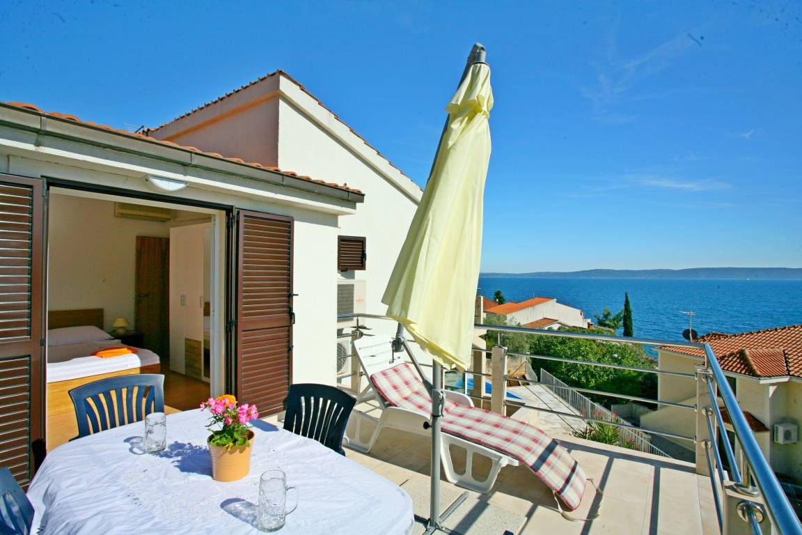 250 M² House ∙ 4 Bedrooms ∙ 8 Guests - Trogir