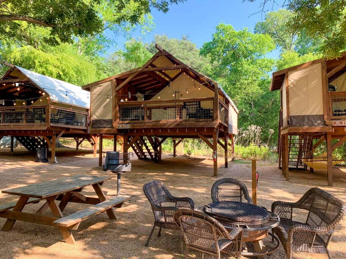 Camping-unterkunft ∙ 1 Schlafzimmer ∙ 5 Gäste - Seguin, TX