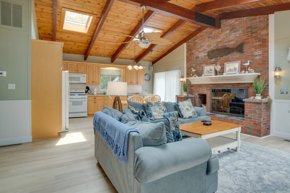 142 M² House ∙ 4 Bedrooms ∙ 10 Guests - Falmouth, MA