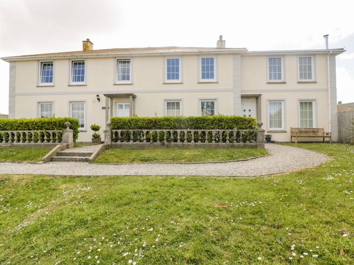 Cottage ∙ 2 Bedrooms ∙ 4 Guests - Portreath