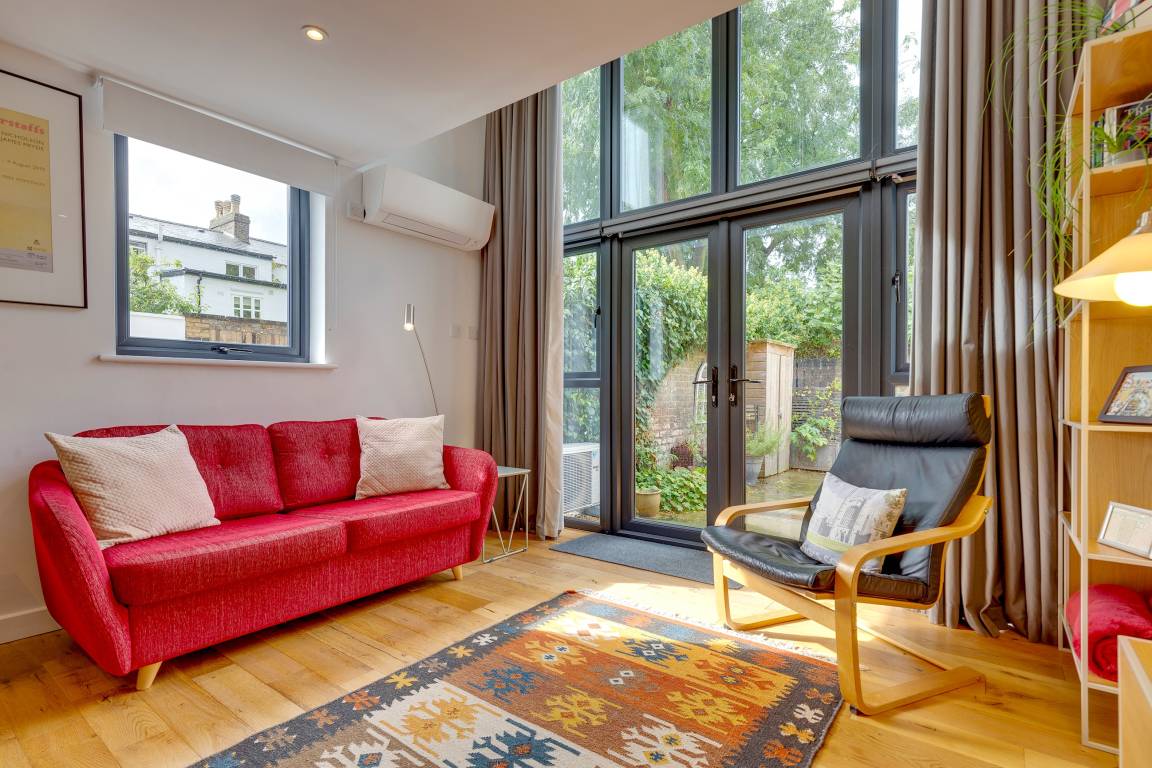 74 M² House ∙ 1 Bedroom ∙ 2 Guests - Cambridge