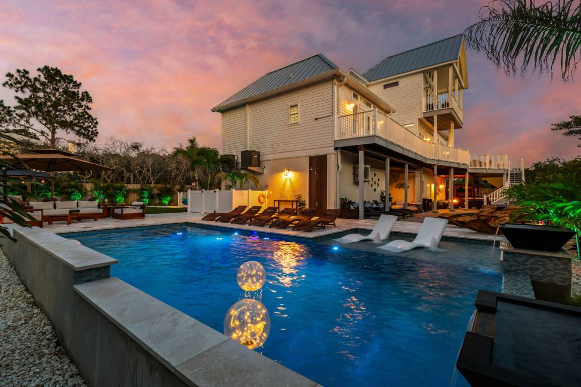70 M² House ∙ 4 Bedrooms ∙ 10 Guests - Indian Rocks Beach, FL