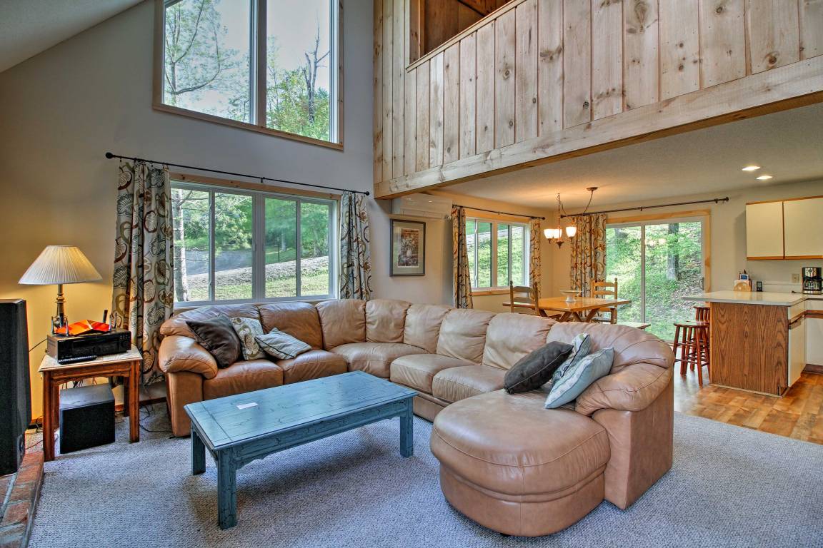 232 M² House ∙ 5 Bedrooms ∙ 9 Guests - Mount Snow, VT