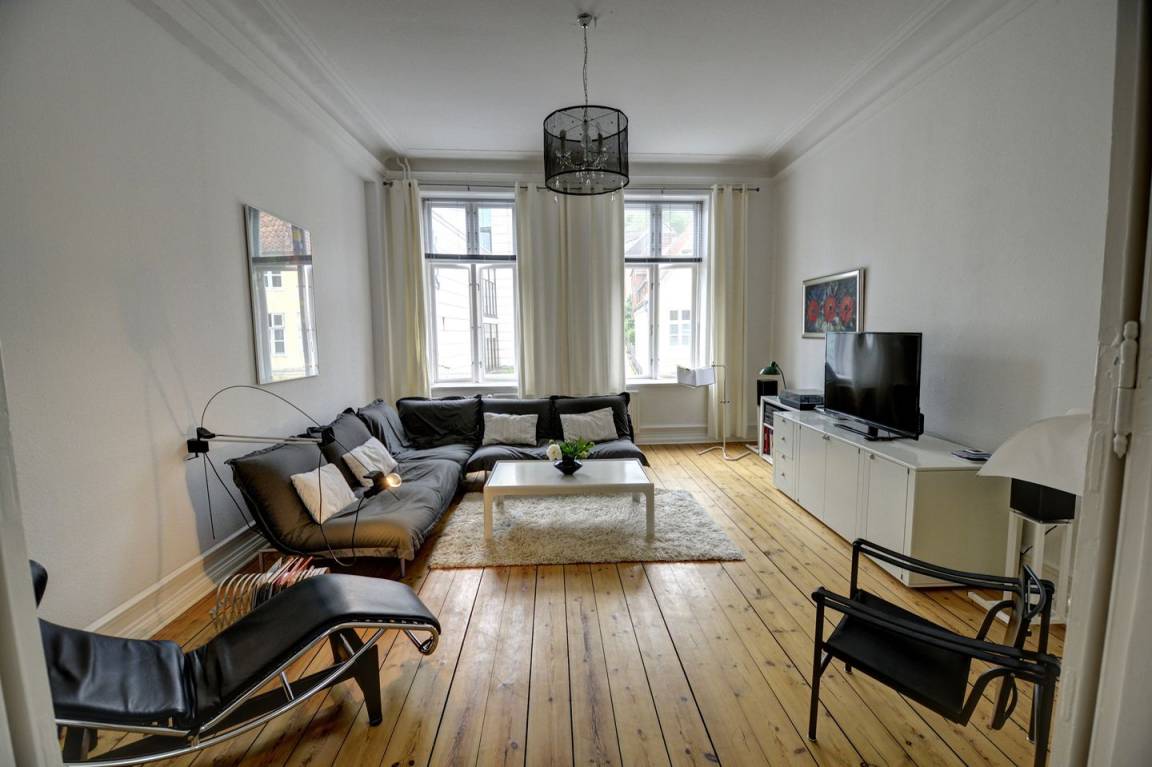 108 M² Apartment ∙ 2 Bedrooms ∙ 6 Guests - Flensburg
