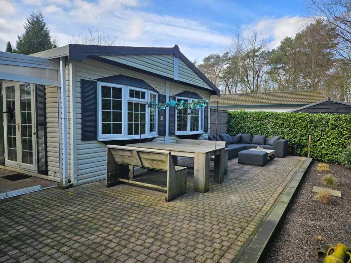 66 M² Huis ∙ 2 Slaapkamers ∙ 3 Gasten - Epe