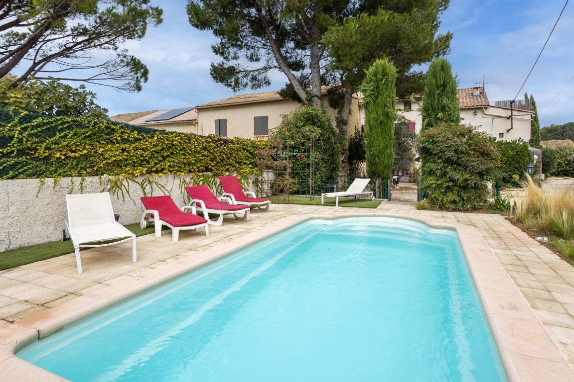 200 M² Maison De Vacances ∙ 4 Chambres ∙ 10 Personnes - Vaucluse