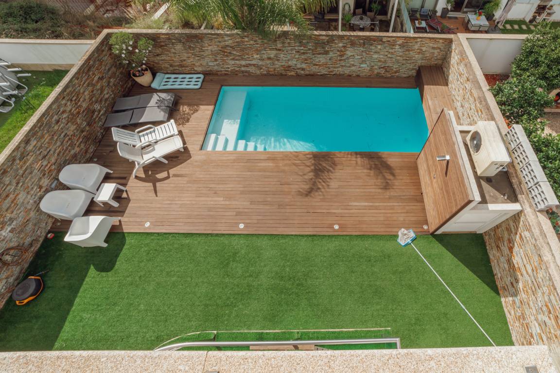 180 M² Villa ∙ 5 Bedrooms ∙ 10 Guests - Alfena