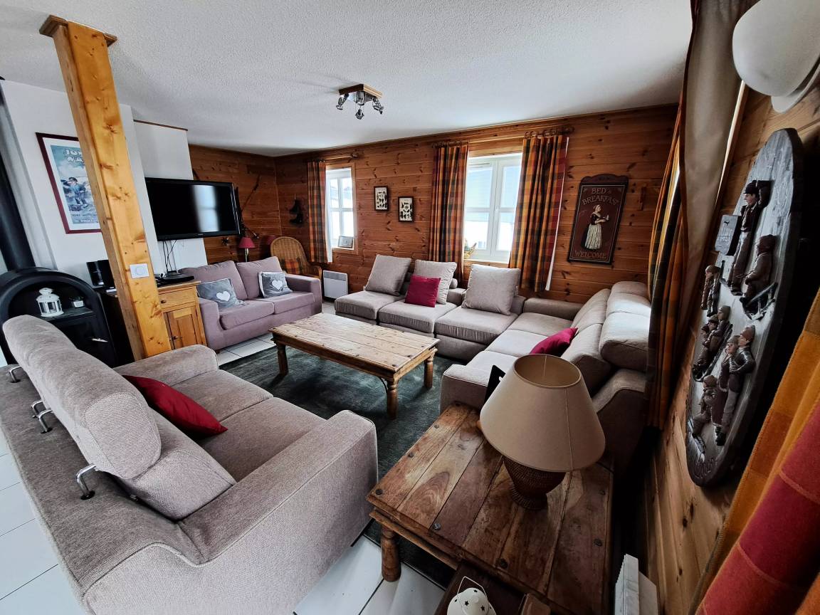 180 M² Chalet ∙ 6 Chambres ∙ 12 Personnes - Cluses