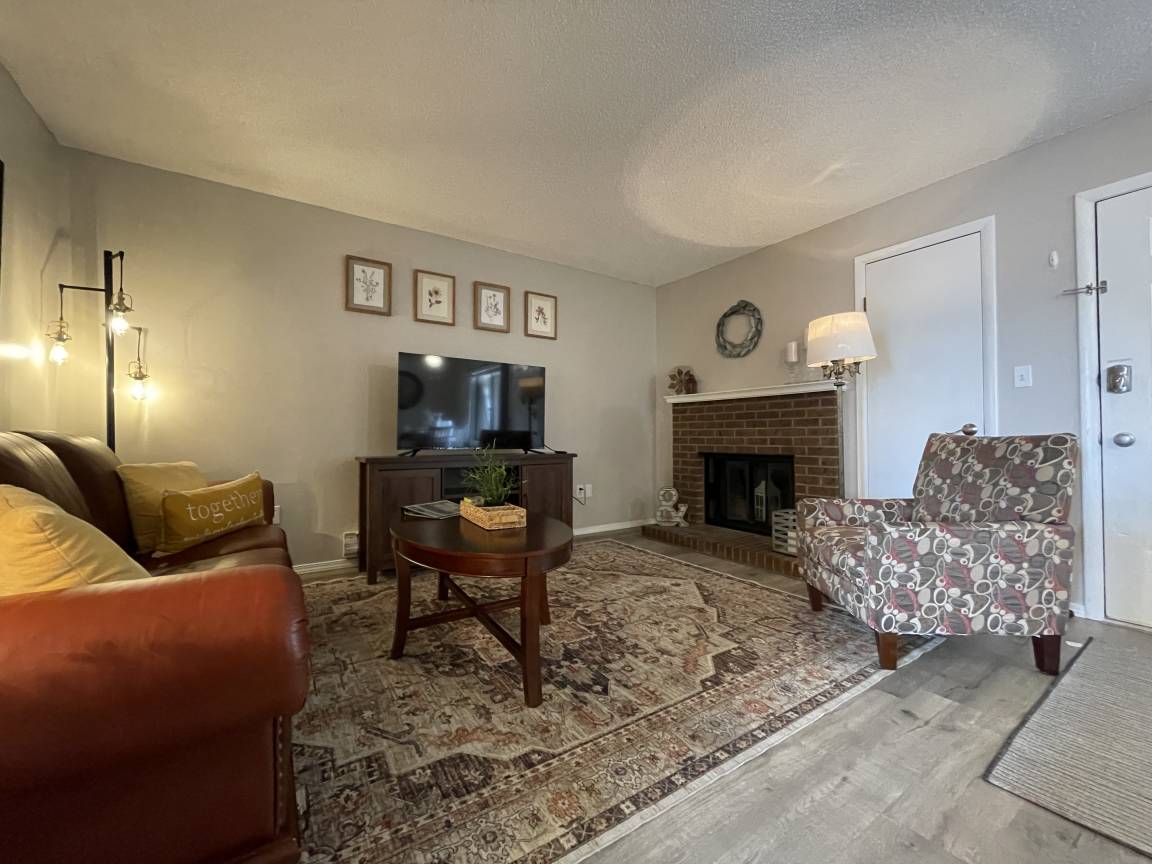 73 M² Condo ∙ 2 Bedrooms ∙ 4 Guests - Fort Collins, CO