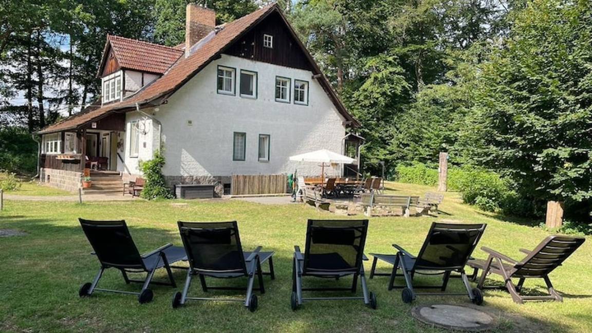 300 M² Ferienhaus ∙ 6 Schlafzimmer ∙ 12 Gäste - Joachimsthal