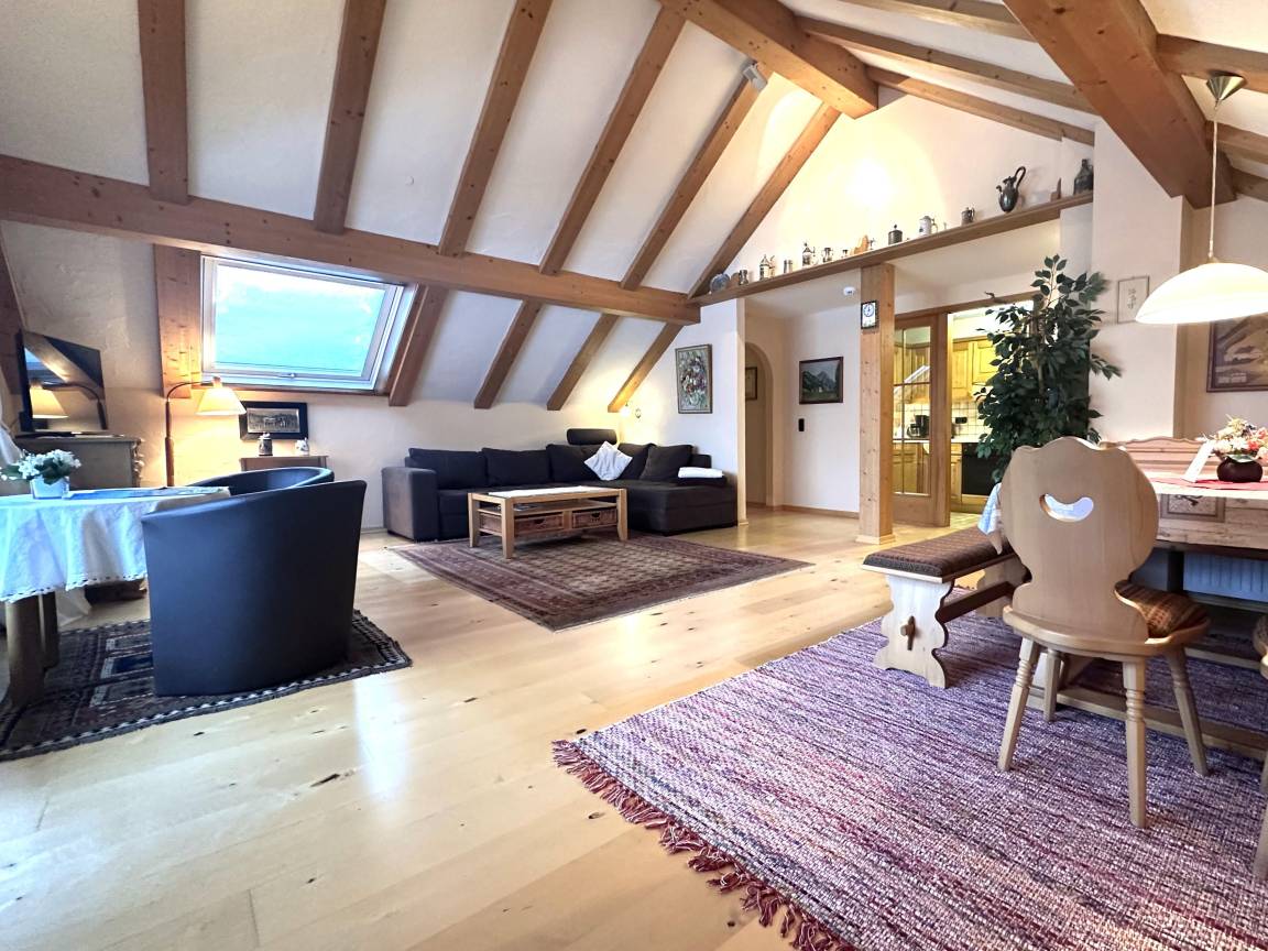 103 M² Ferienwohnung ∙ 2 Schlafzimmer ∙ 6 Gäste - Steibis