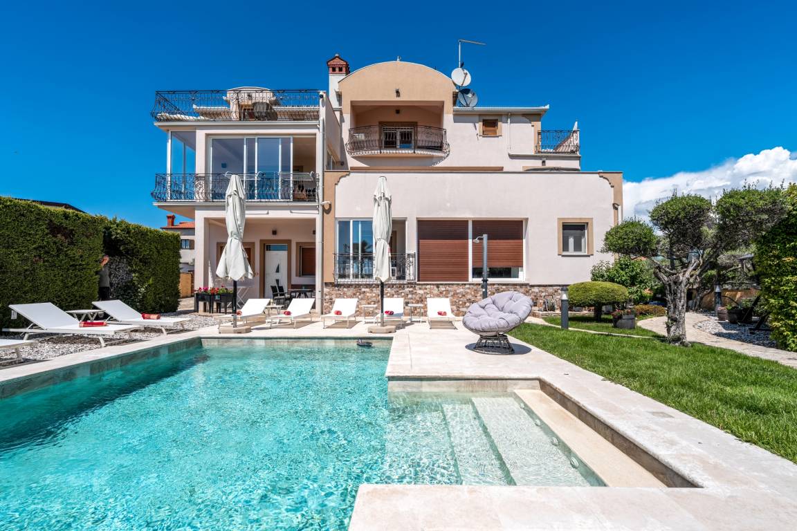 50 M² Apartment ∙ 2 Bedrooms ∙ 4 Guests - Funtana