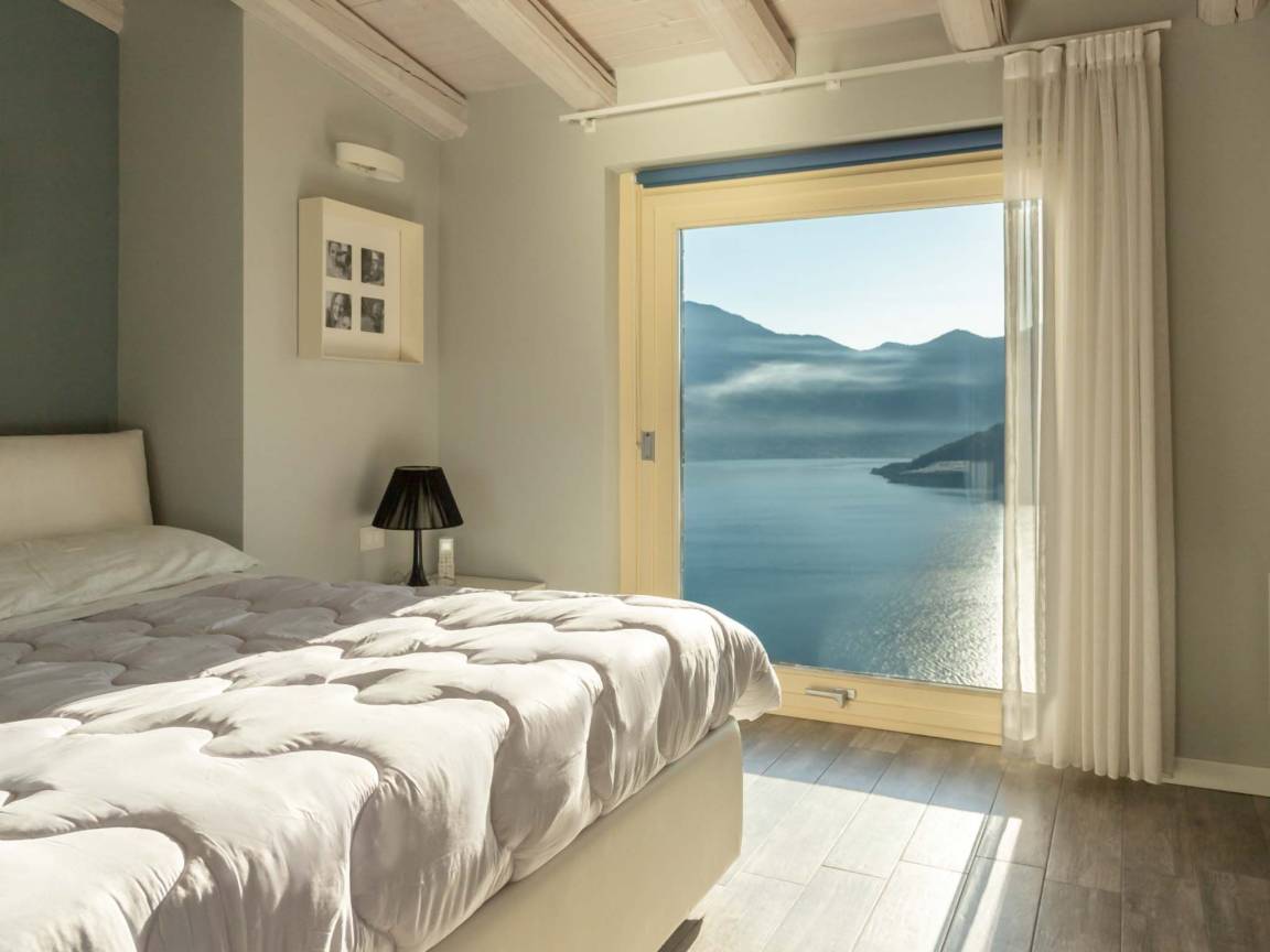 62 M² Apartment ∙ 2 Bedrooms ∙ 5 Guests - Iseo
