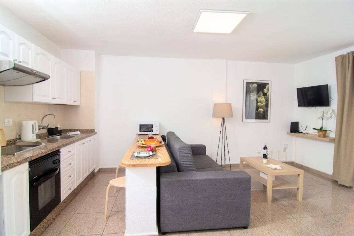 60 M² Ferienhaus ∙ 1 Schlafzimmer ∙ 4 Gäste - Playa de las Américas
