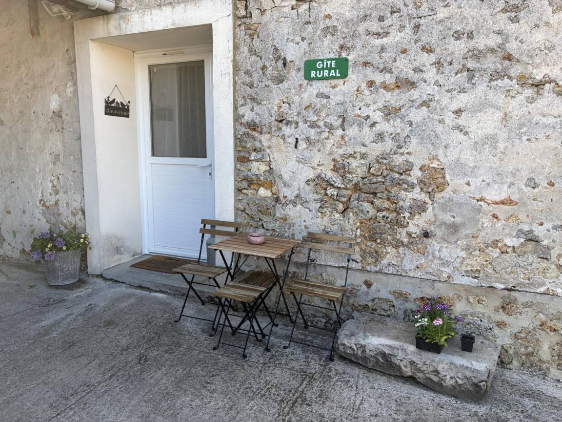 90 M² Gîte ∙ 2 Chambres ∙ 5 Personnes - Seine-et-Marne
