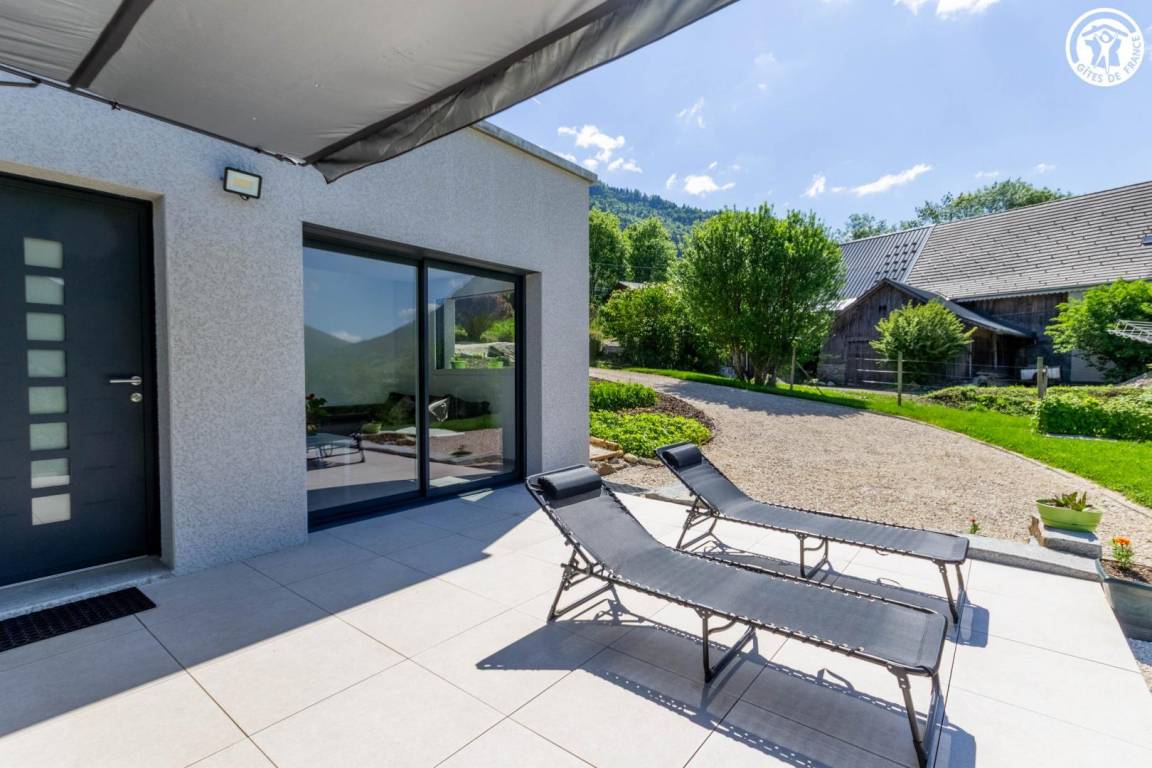 88 M² Gîte ∙ 2 Chambres ∙ 4 Personnes - Lescheraines