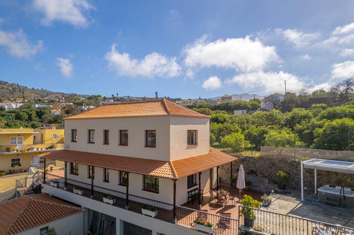 180 M² House ∙ 3 Bedrooms ∙ 5 Guests - El Paso