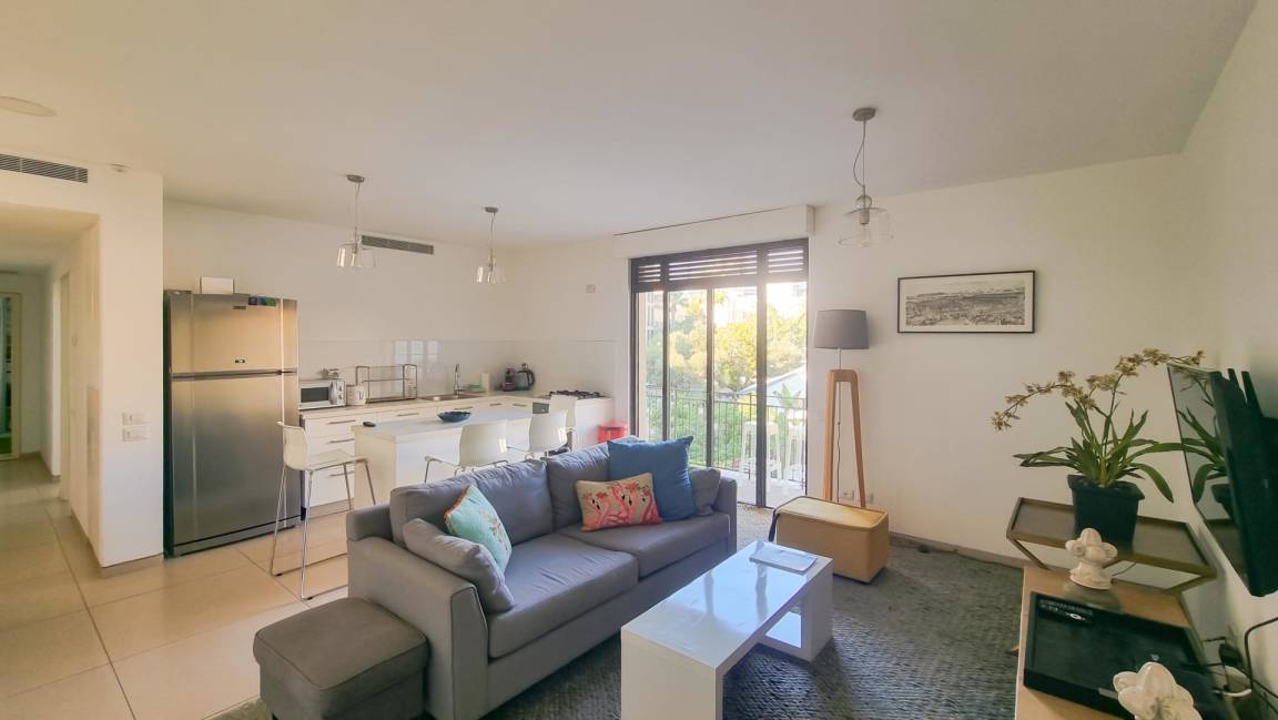 75 M² Appartement ∙ 2 Chambres ∙ 4 Personnes - Tel-Aviv