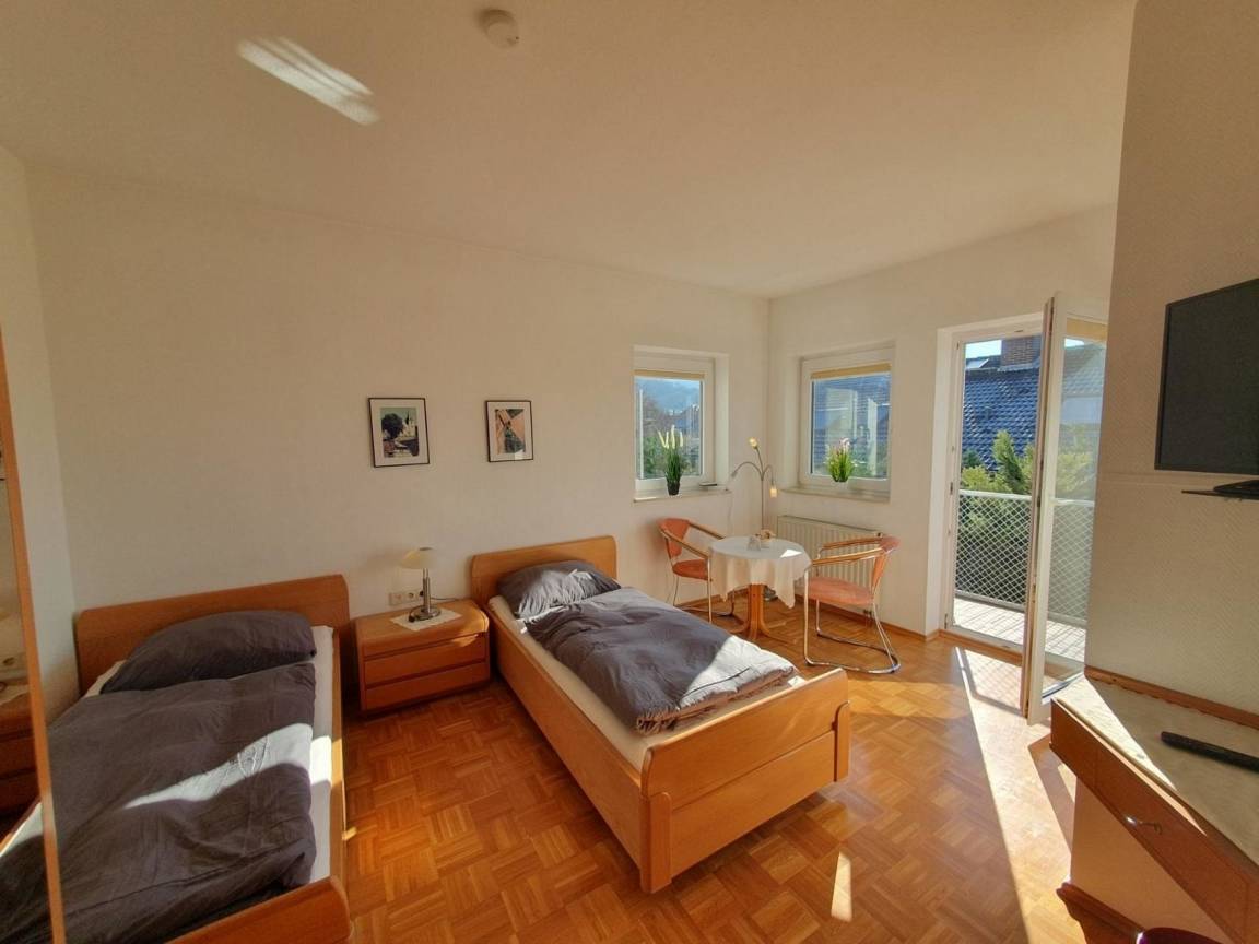 25 M² Ferienwohnung ∙ 1 Schlafzimmer ∙ 2 Gäste - Zwingenberg