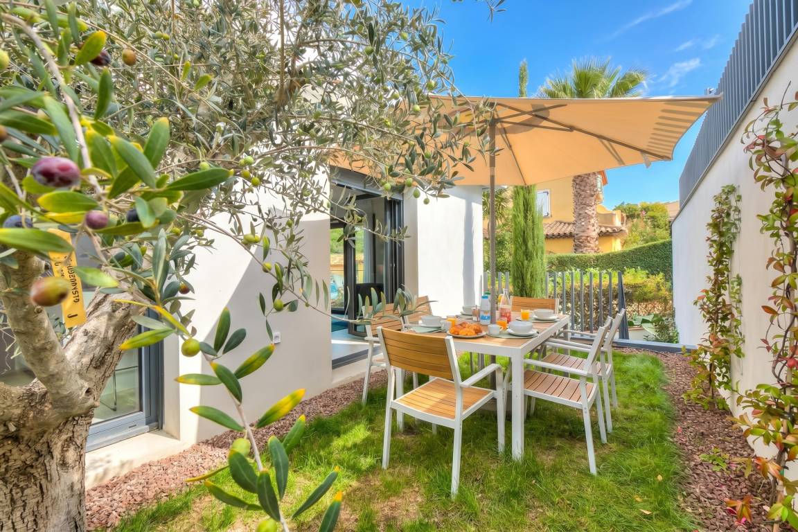 76 M² Appartement ∙ 2 Slaapkamers ∙ 6 Gasten - Sainte-Maxime