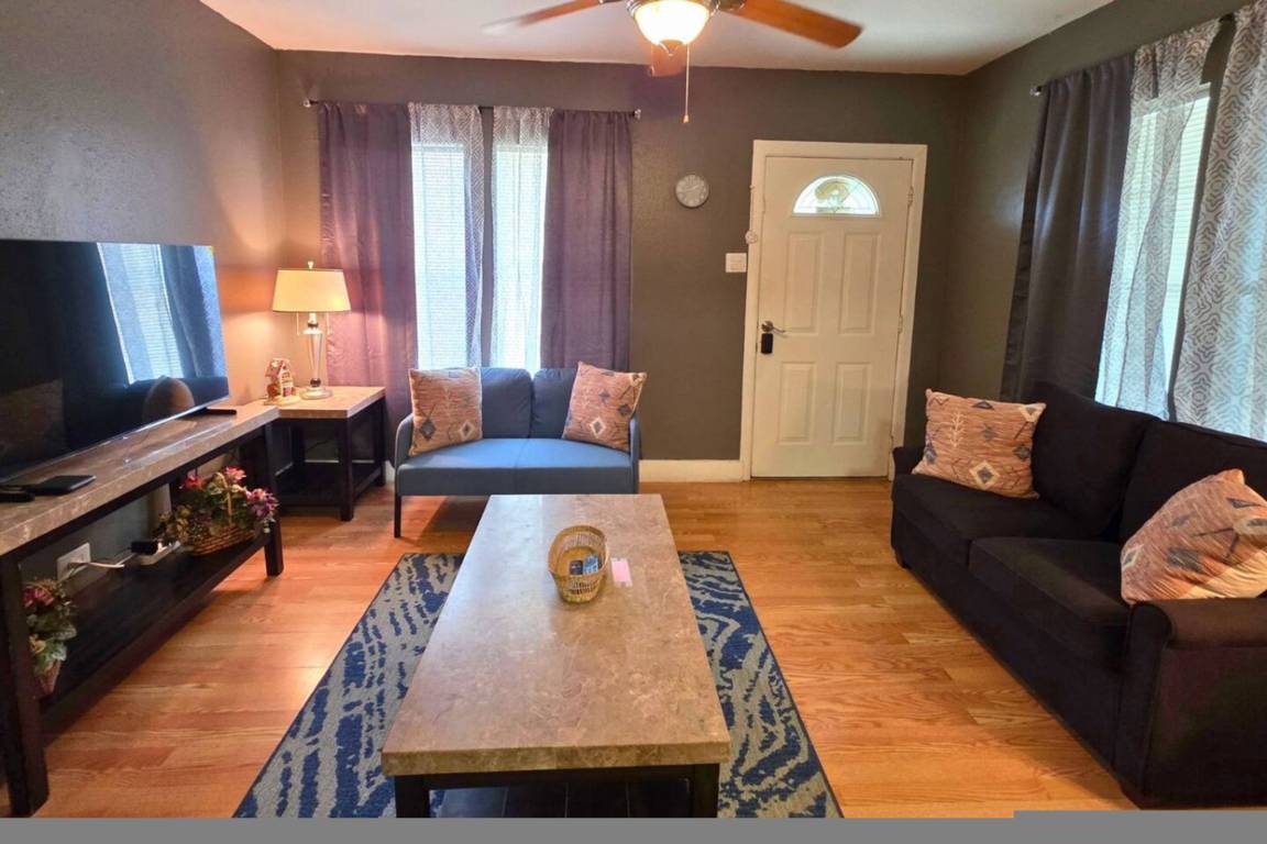 100 M² House ∙ 5 Guests - South Park - Houston