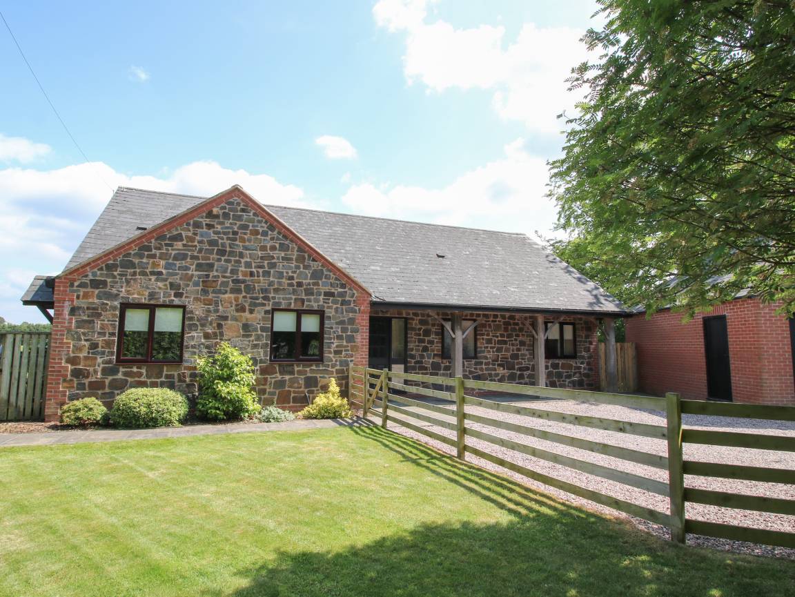 Cottage ∙ 3 Bedrooms ∙ 6 Guests - Welshpool
