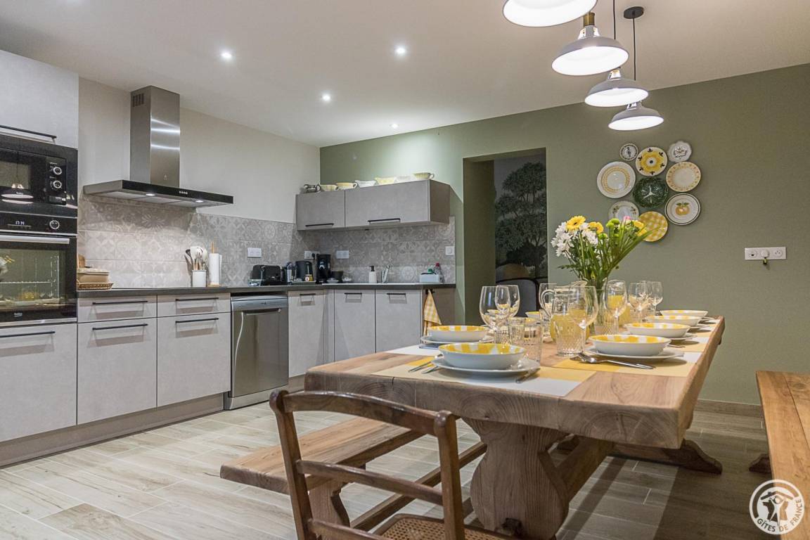 140 M² Gîte ∙ 4 Chambres ∙ 10 Personnes - Saint-Gaudens