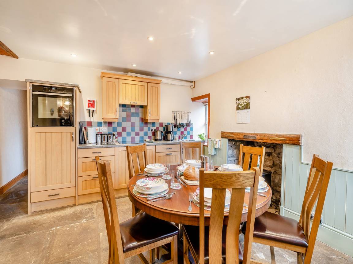 Cottage ∙ 4 Bedrooms ∙ 7 Guests - Hawes