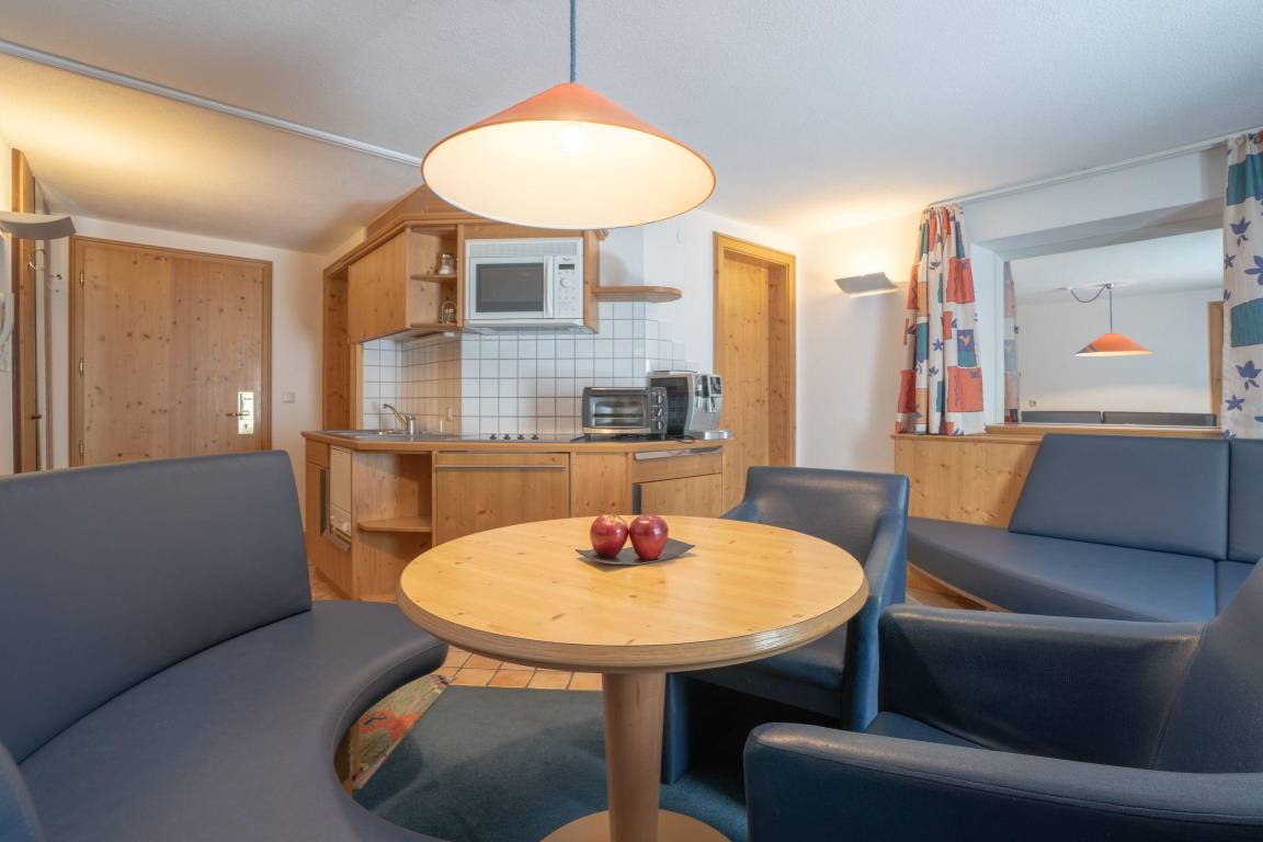 48 M² Huoneisto ∙ 2 Makuuhuonetta ∙ 4 Vierasta - Ischgl