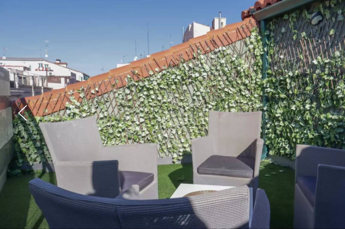 44 M² Apartament ∙ 2 Sypialnie ∙ 2 Gości - Madryt