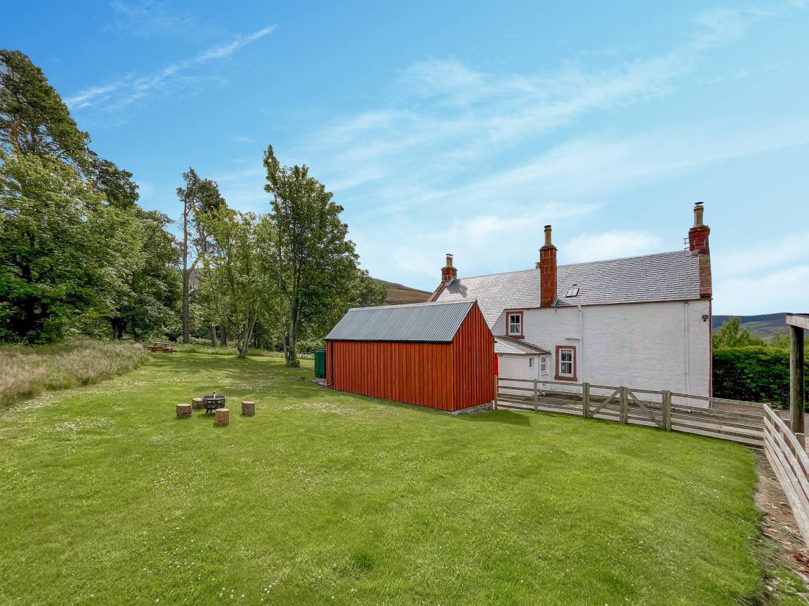 Cottage ∙ 4 Bedrooms ∙ 8 Guests - Aberdeenshire