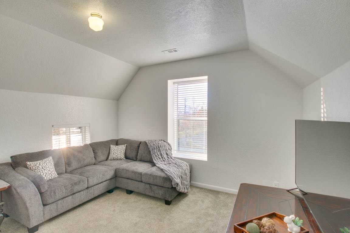 74 M² Apartment ∙ 1 Bedroom ∙ 4 Guests - Logan, UT