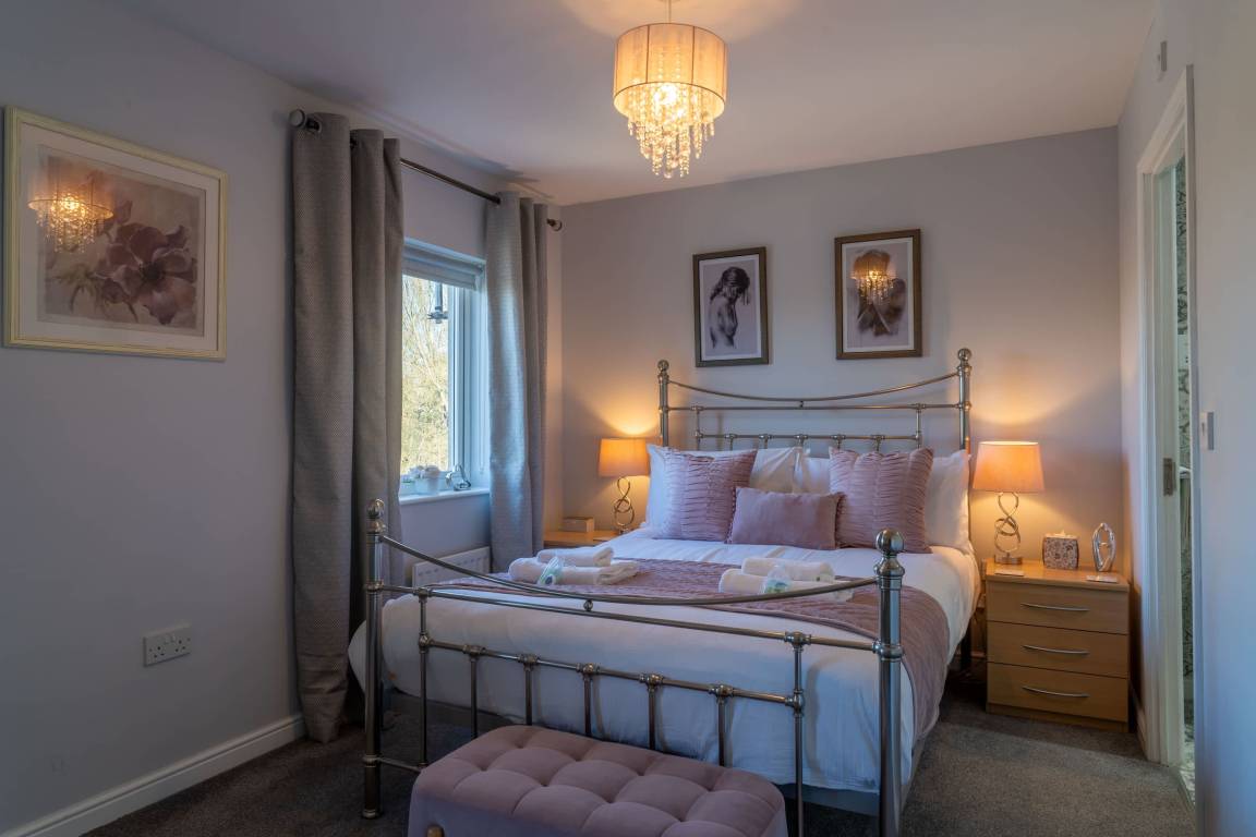 Maison De Vacances ∙ 4 Chambres ∙ 6 Personnes - York