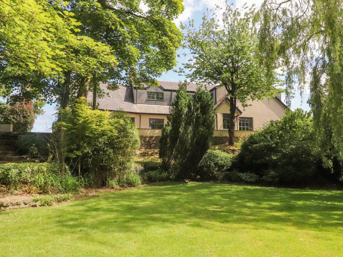 Cottage ∙ 5 Bedrooms ∙ 10 Guests - Lancashire