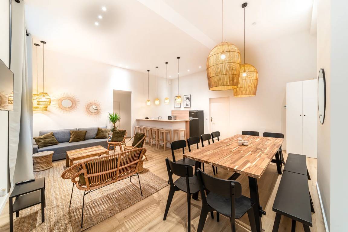 100 M² Appartement ∙ 3 Chambres ∙ 8 Personnes - Lyon
