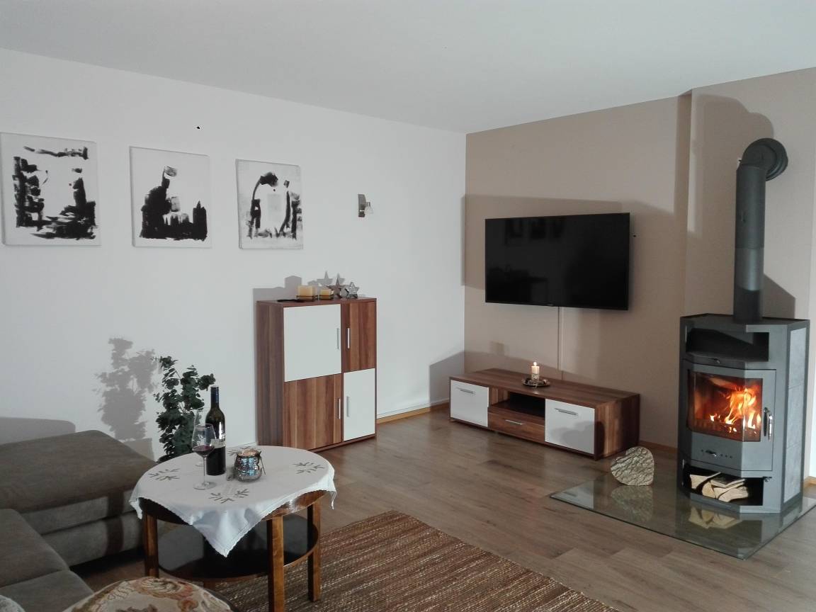100 M² Ferienwohnung ∙ 2 Schlafzimmer ∙ 6 Gäste - Bayrischzell