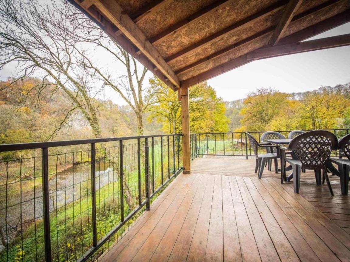 75 M² Chalet ∙ 2 Chambres ∙ 4 Personnes - Hamoir