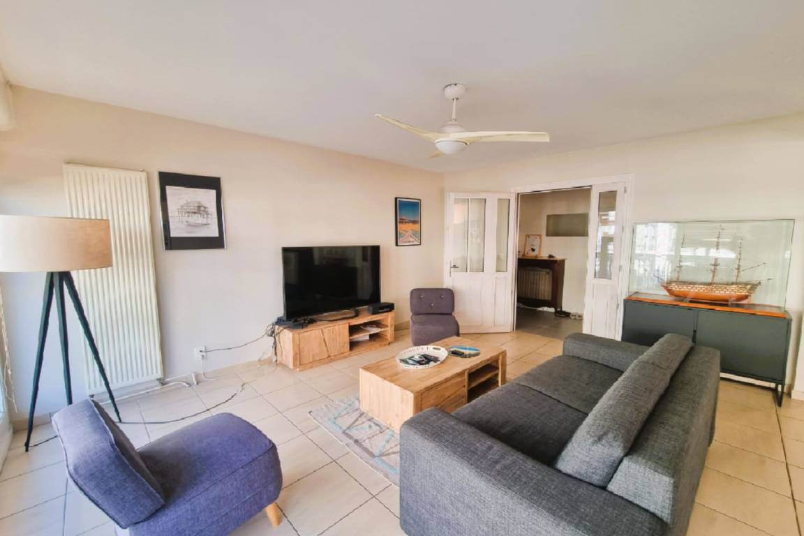 90 M² Appartement ∙ 2 Chambres ∙ 5 Personnes - La Teste-de-Buch