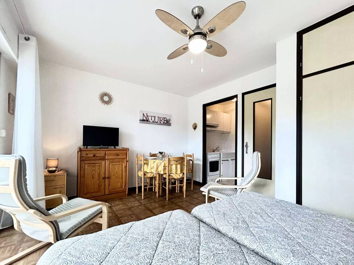 25 M² Monolocale ∙ 1 Camera Da Letto ∙ 2 Ospiti - Gréoux-les-Bains