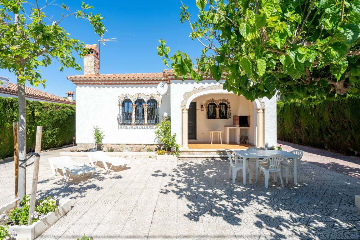 123 M² Ferienhaus ∙ 3 Schlafzimmer ∙ 6 Gäste - Miami Platja