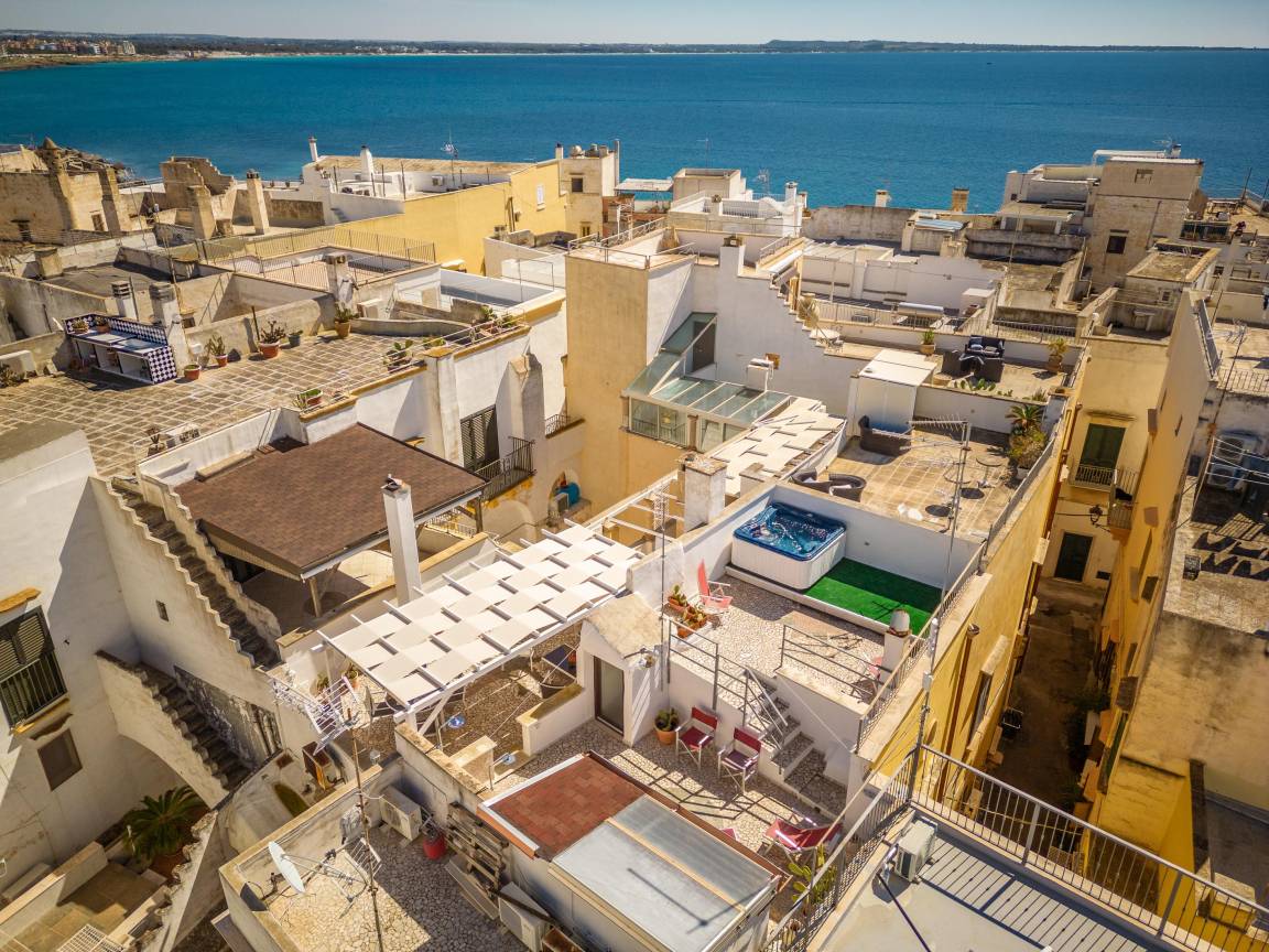 217 M² Apartment ∙ 4 Bedrooms ∙ 8 Guests - Gallipoli