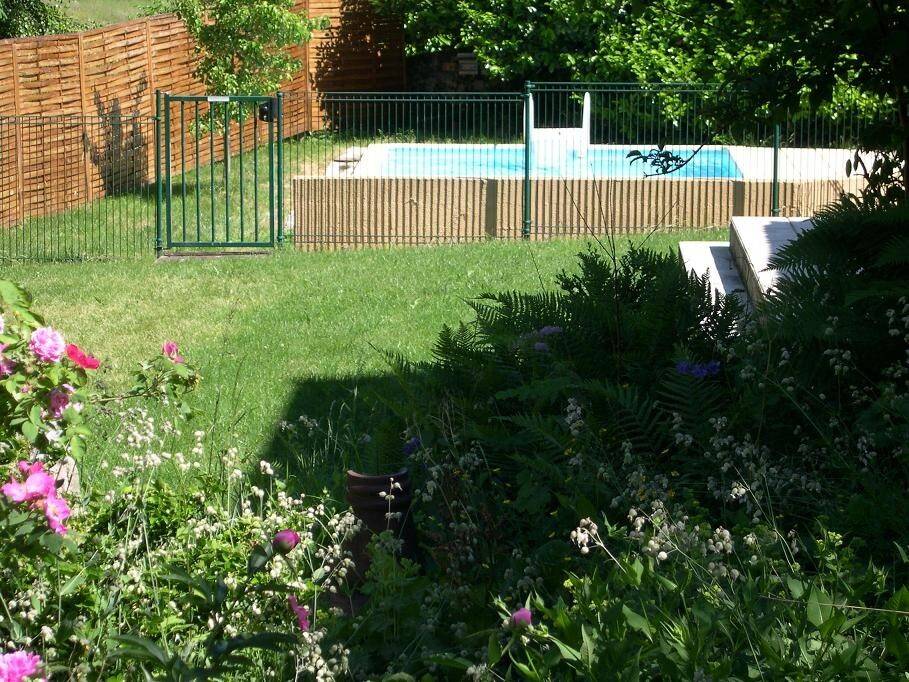 140 M² Maison De Vacances ∙ 2 Chambres ∙ 5 Personnes - Cantal