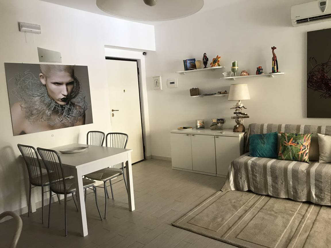 70 M² Appartement ∙ 2 Chambres ∙ 6 Personnes - Messine