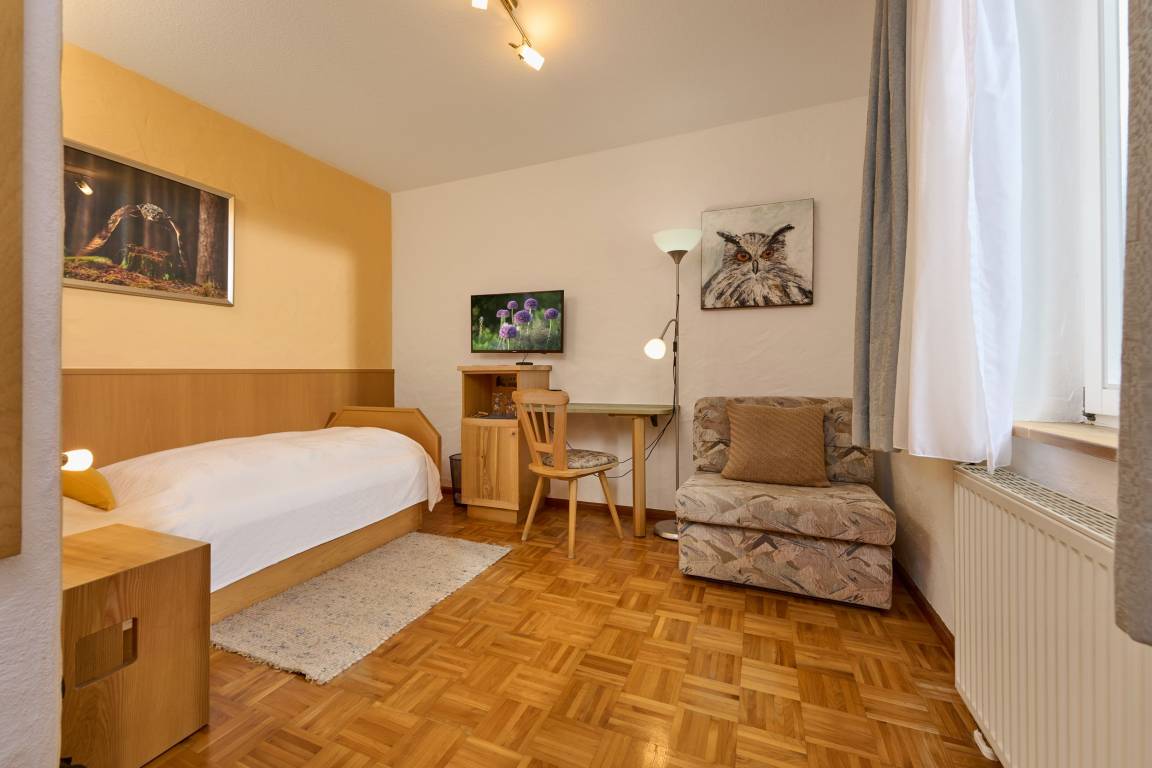 Privatzimmer ∙ 1 Schlafzimmer ∙ 1 Gast - Bad Krozingen
