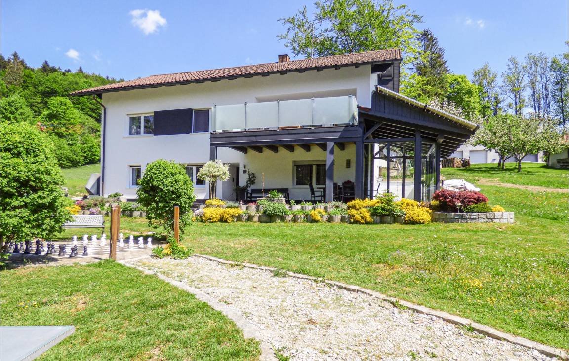 65 M² Ferienwohnung ∙ 3 Schlafzimmer ∙ 6 Gäste - Wegscheid