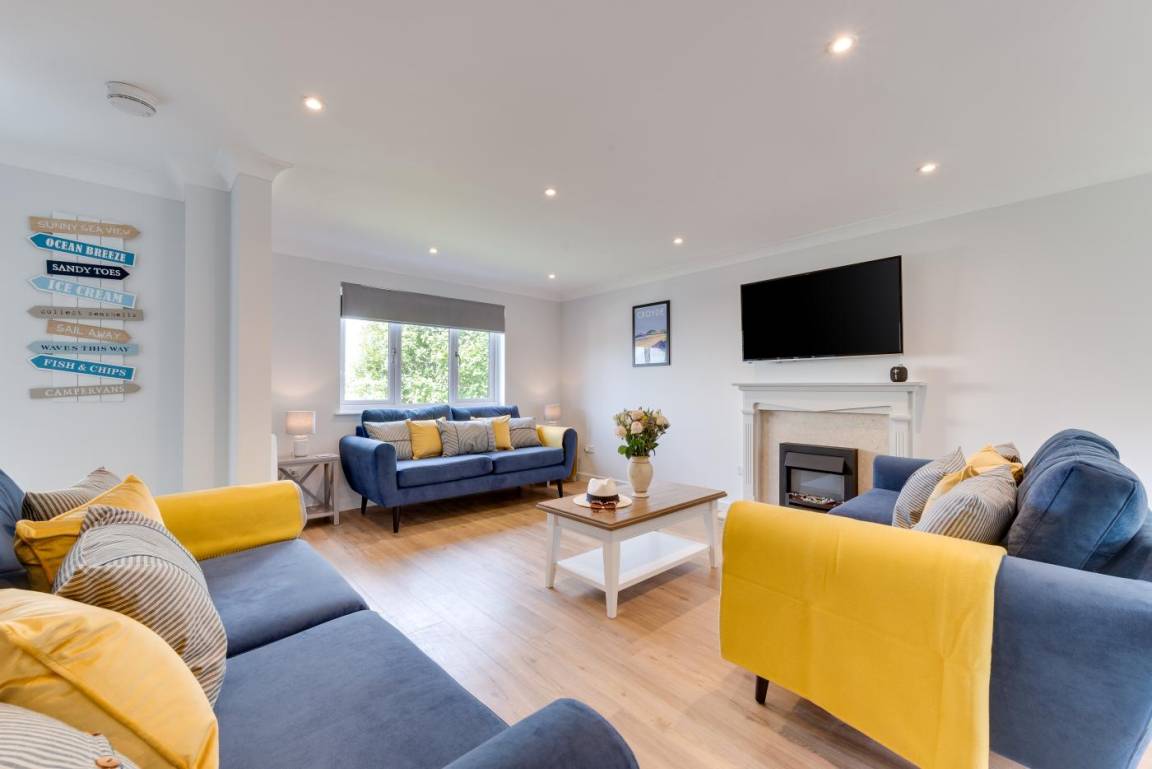 Cottage ∙ 4 Bedrooms ∙ 8 Guests - Croyde